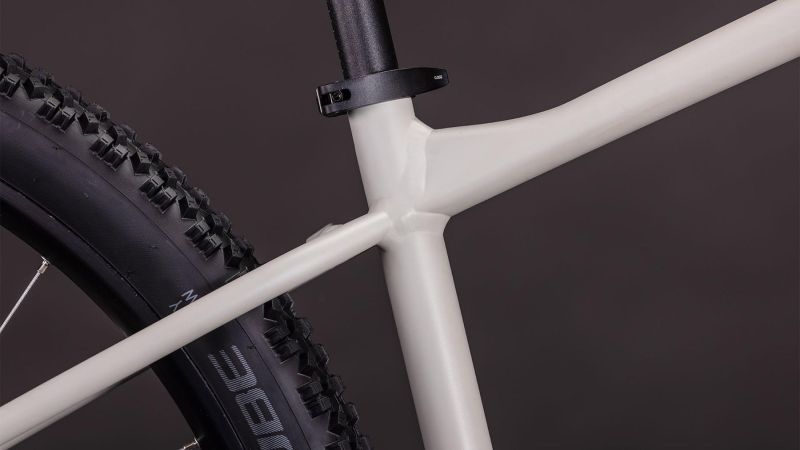 Cube Aim Pro greige n titan 2026 – Maastopyörä